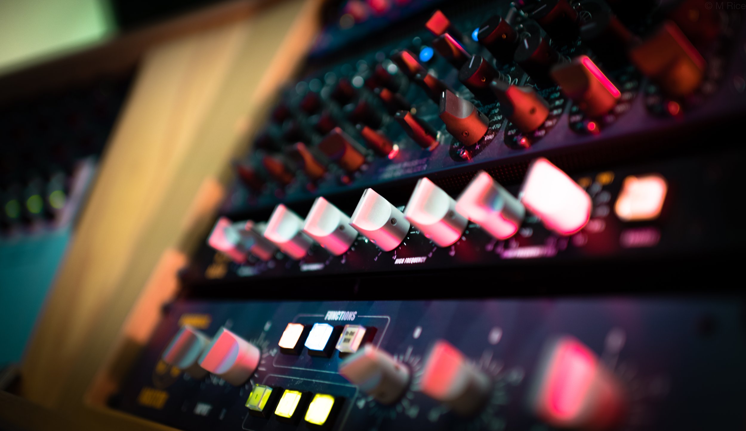 What We Do — Peerless Mastering