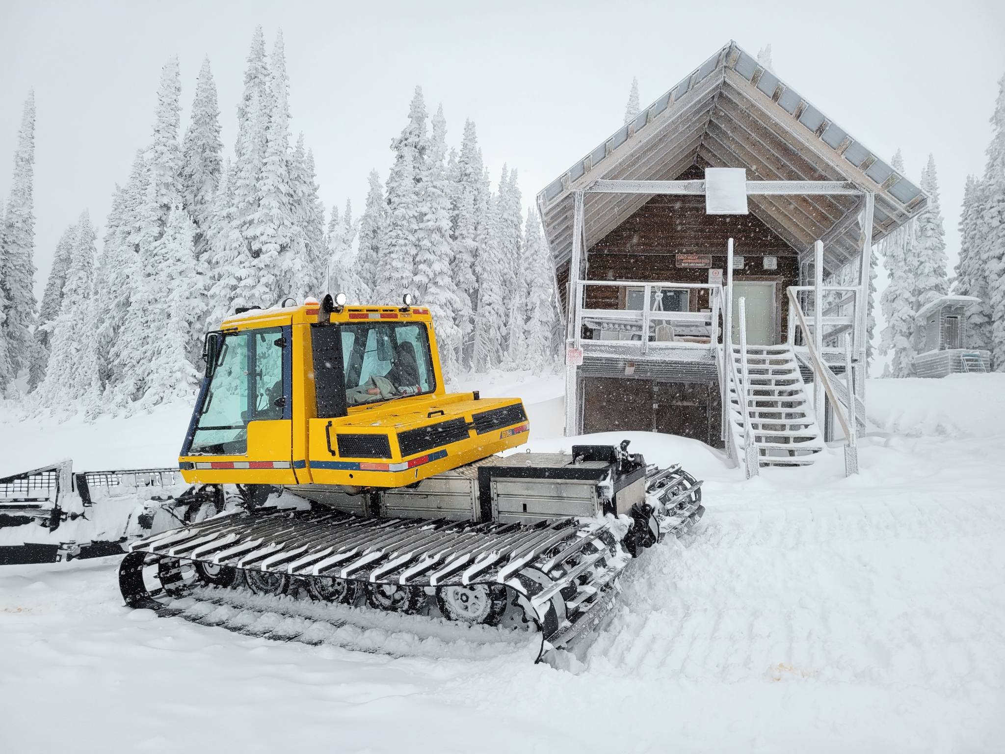 FROM QUEEST TO EAGLE PASS: SLED SICAMOUS’S BACKCOUNTRY SHELTERS | Let ...