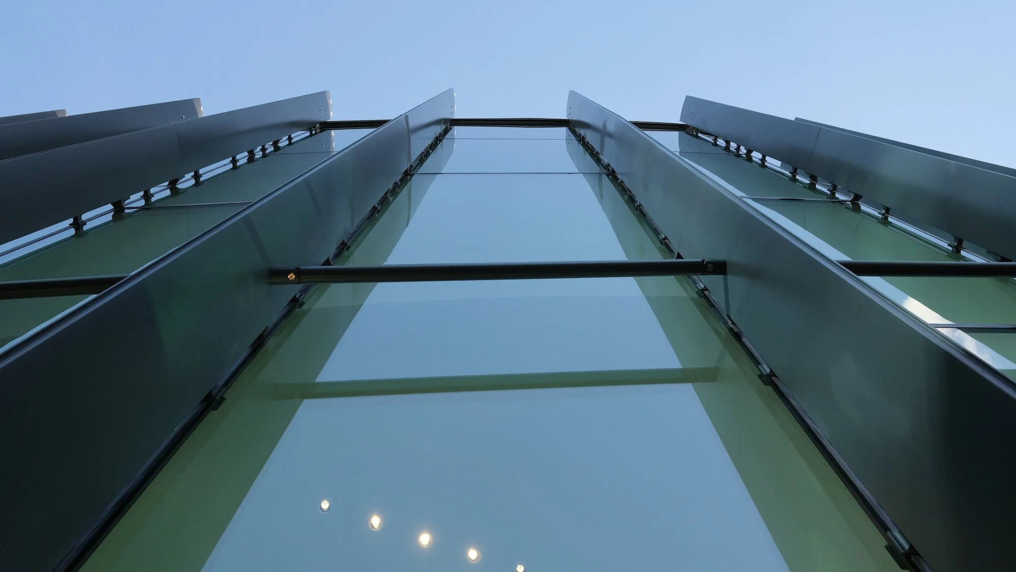 IG Insights — VS1 Curtain Walls by Innovation Glass