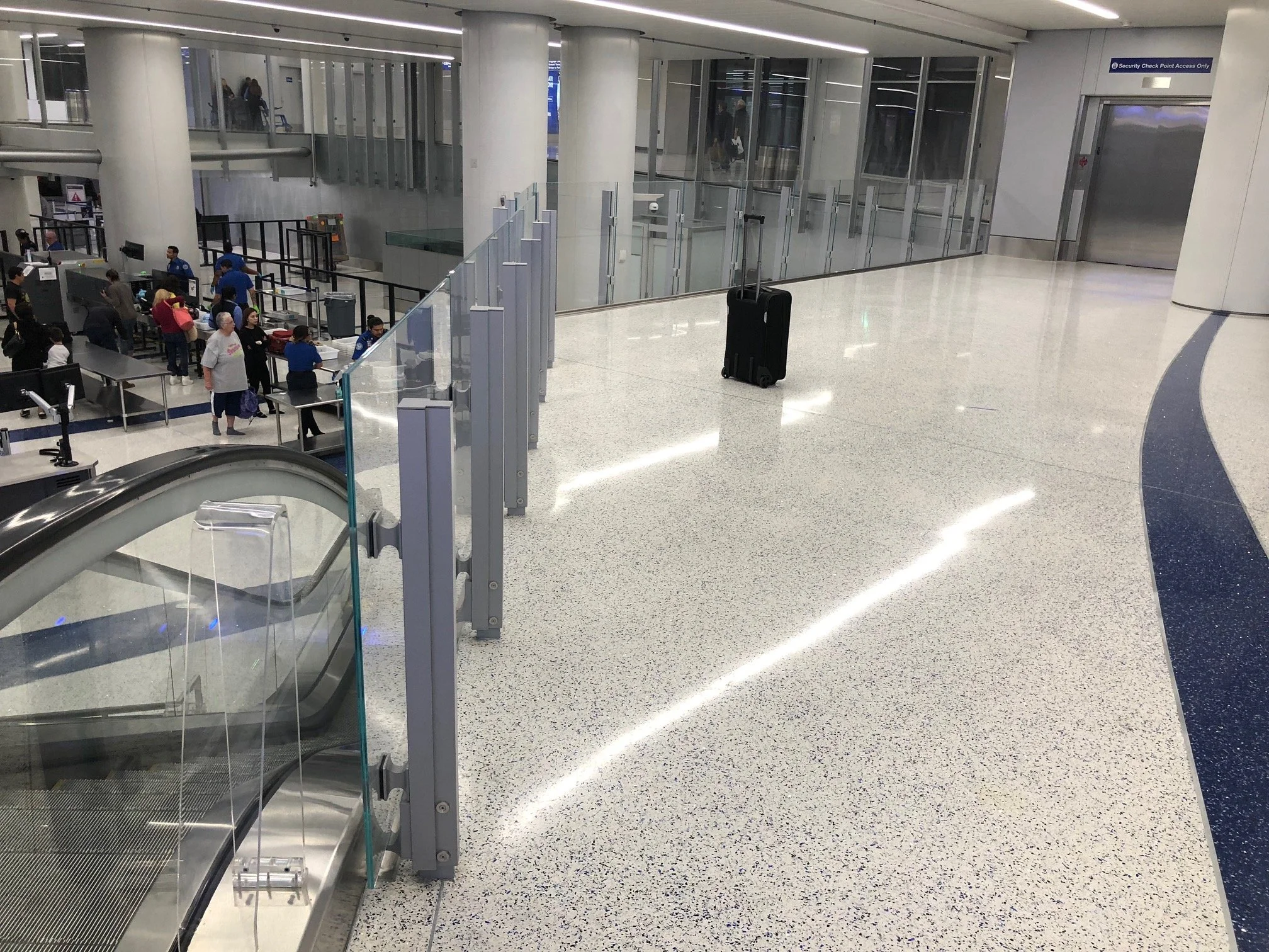 LAX Airport Security & United Lounge — Innovation Glass · High ...