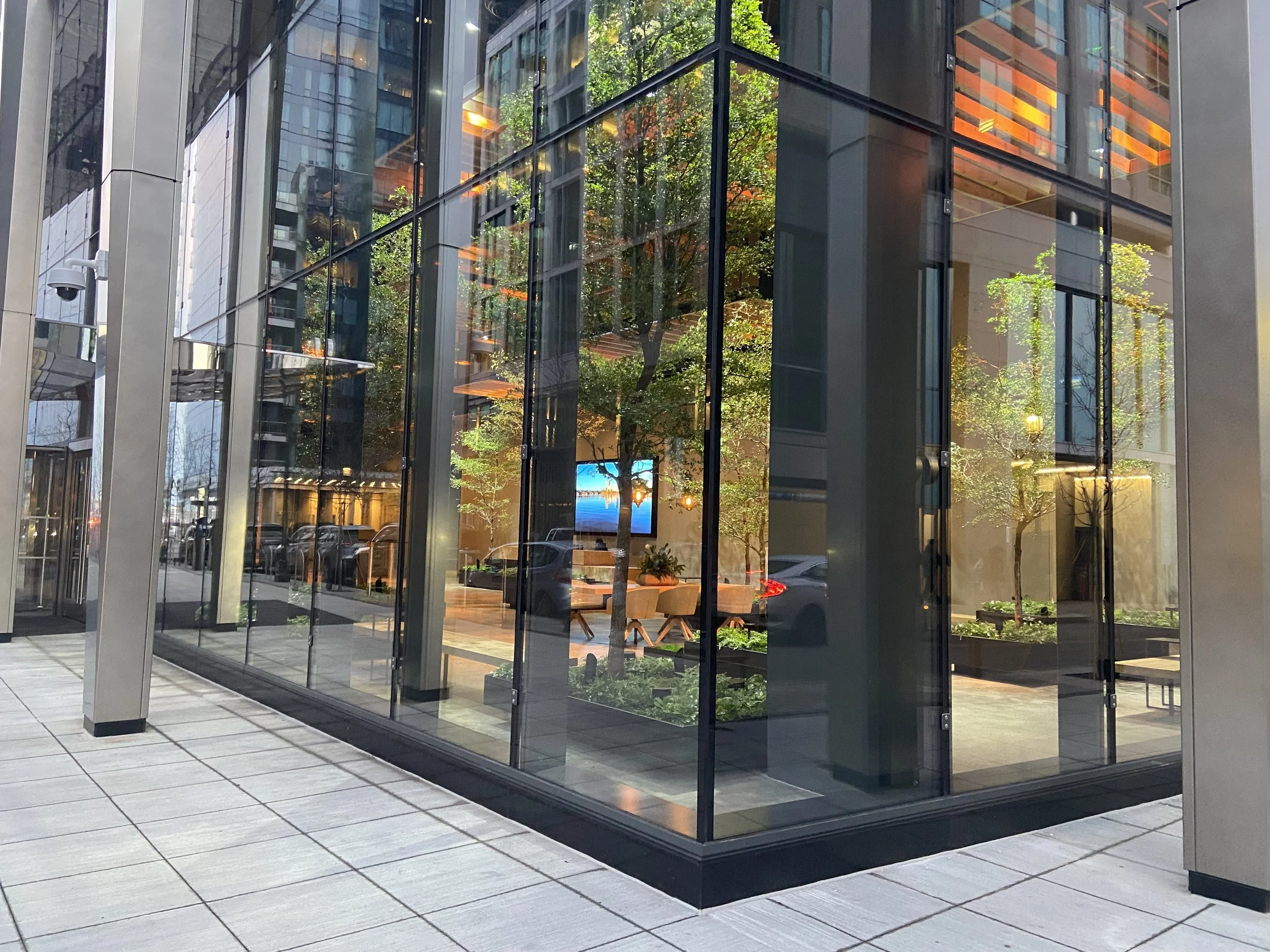 Mass Mutual — Innovation Glass · High Performance Glass Curtain Walls · VS1