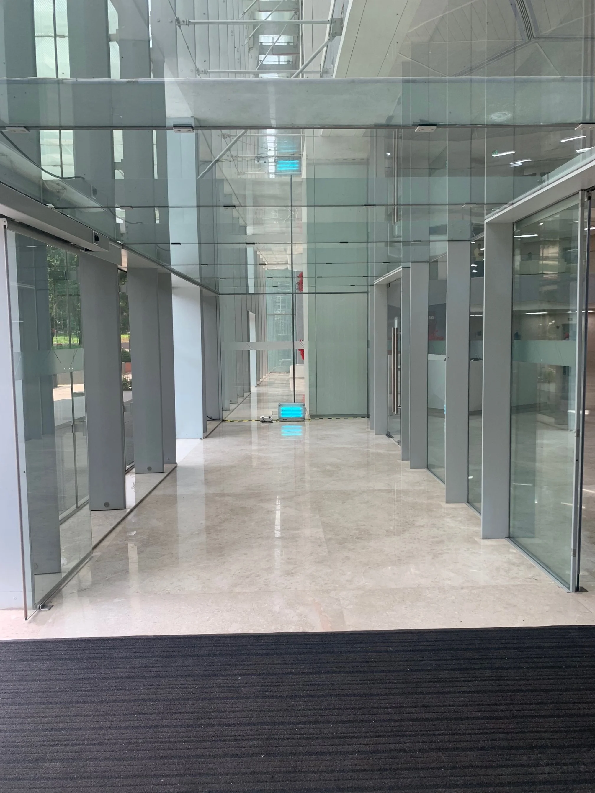 Cummins Technology Center — Innovation Glass · High Performance Glass ...