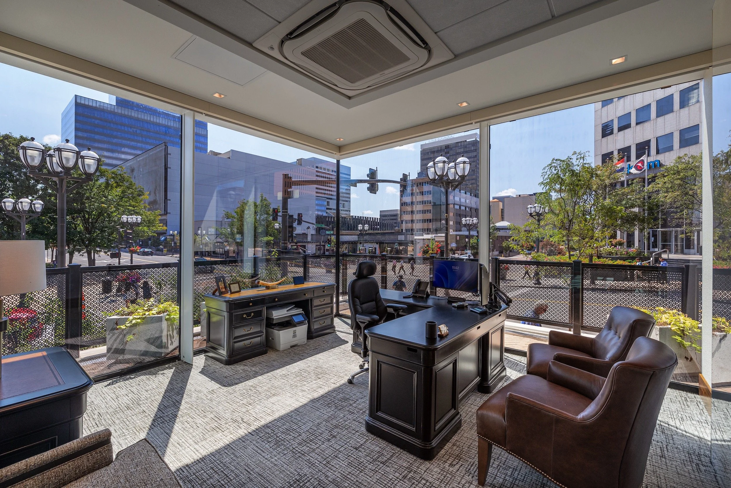 M1 Bank — VS1 by Innovation Glass