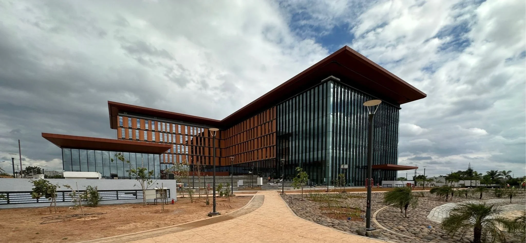 Boeing India Engineering & Technology Center — Innovation Glass · High Performance Glass Curtain ...