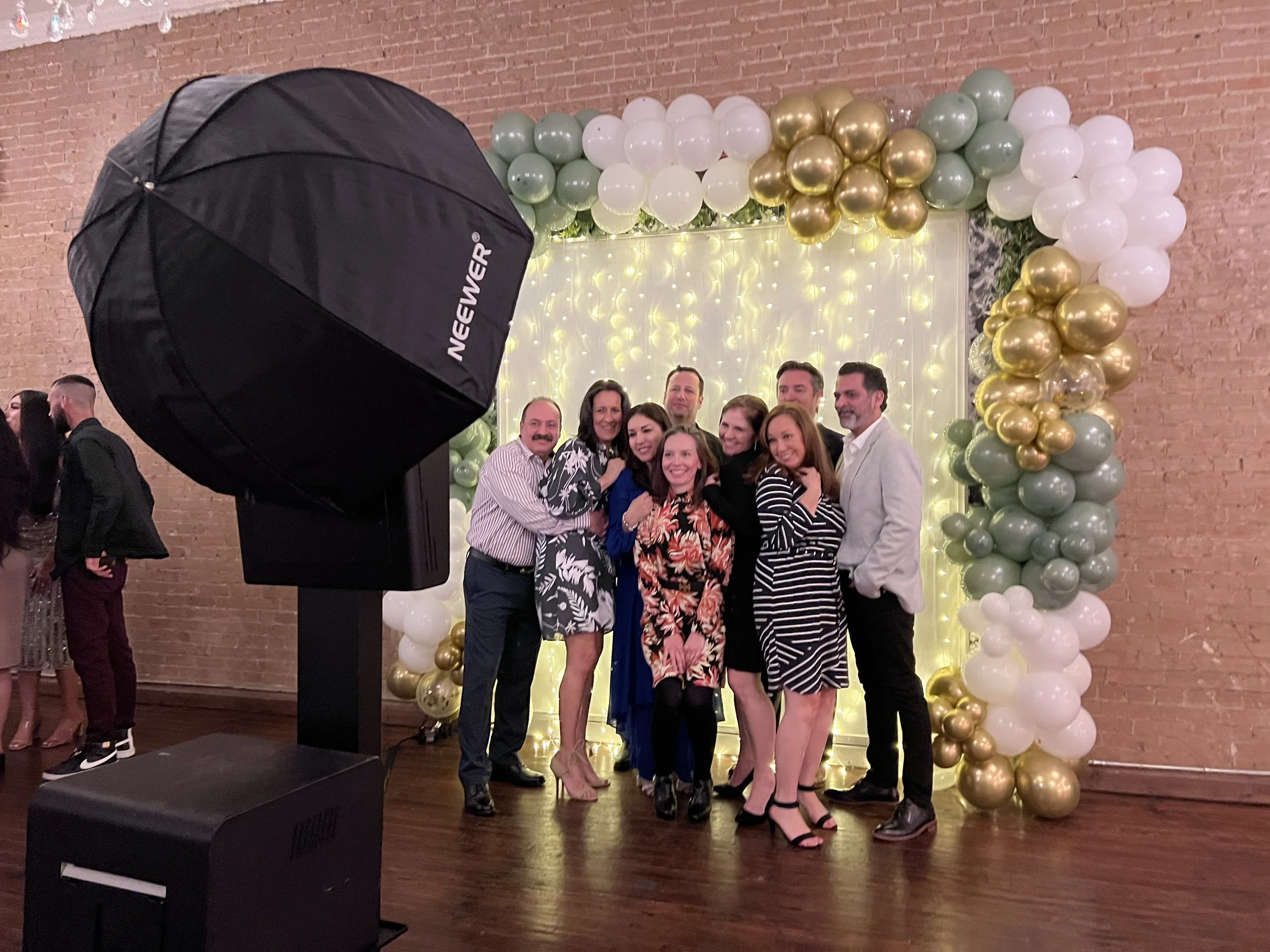RENT PHOTO BOOTHS IN DALLAS — DFW 360 BOOTHS