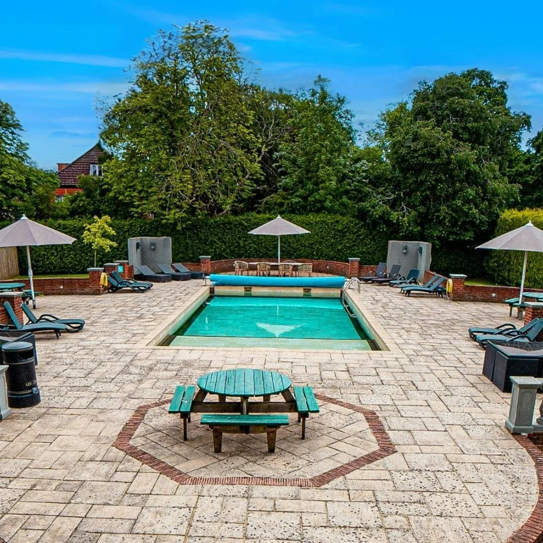 Discover Our Story - Balmer Lawn
