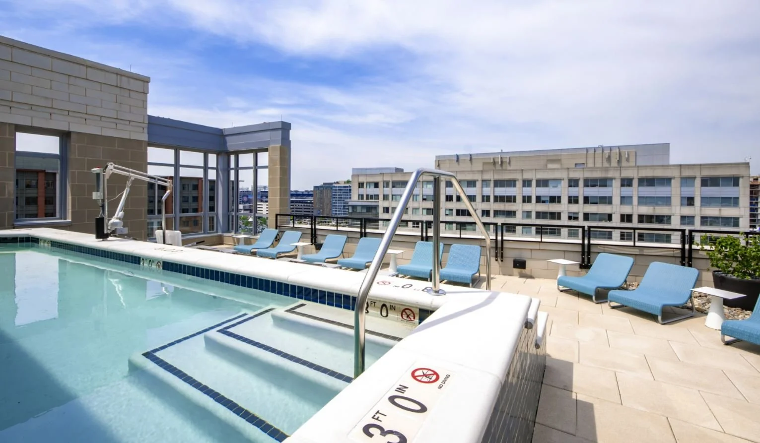 Harlow | Apartments in Washington D.C. | Luxury Apartments in ...