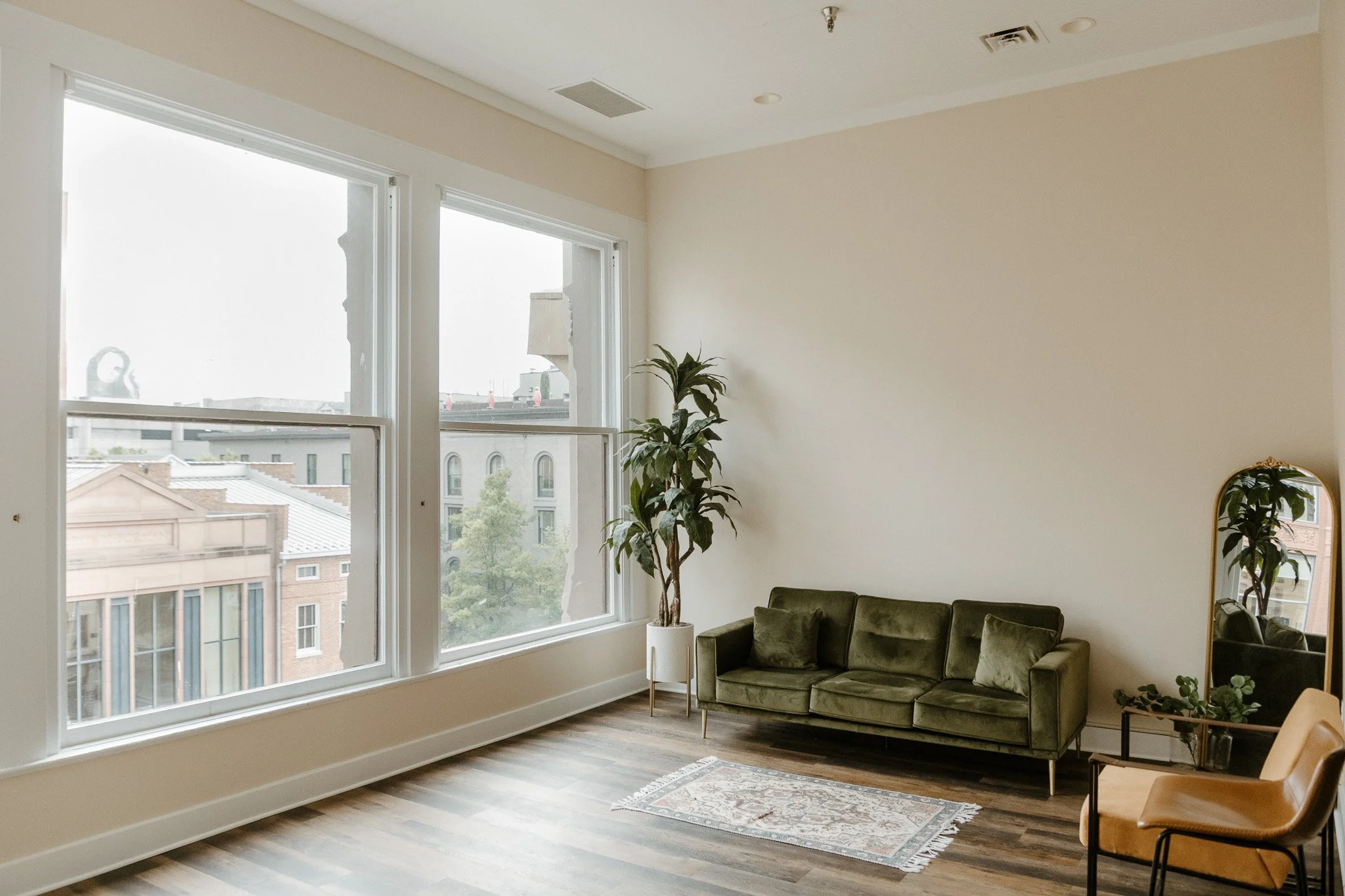 Loft Studios Louisville /Photo Studio Rental