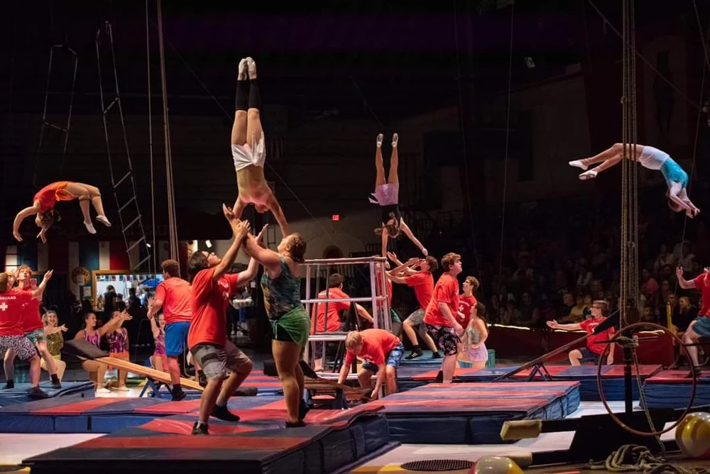 Gallery — PERU AMATEUR CIRCUS
