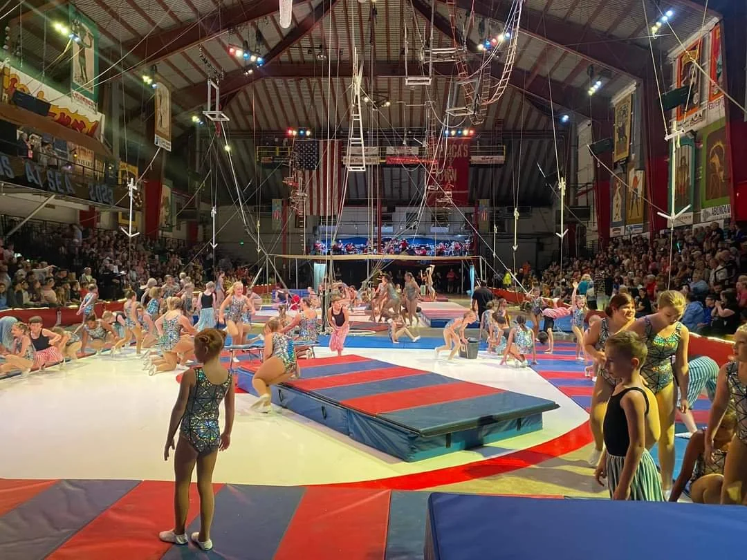PERU AMATEUR CIRCUS