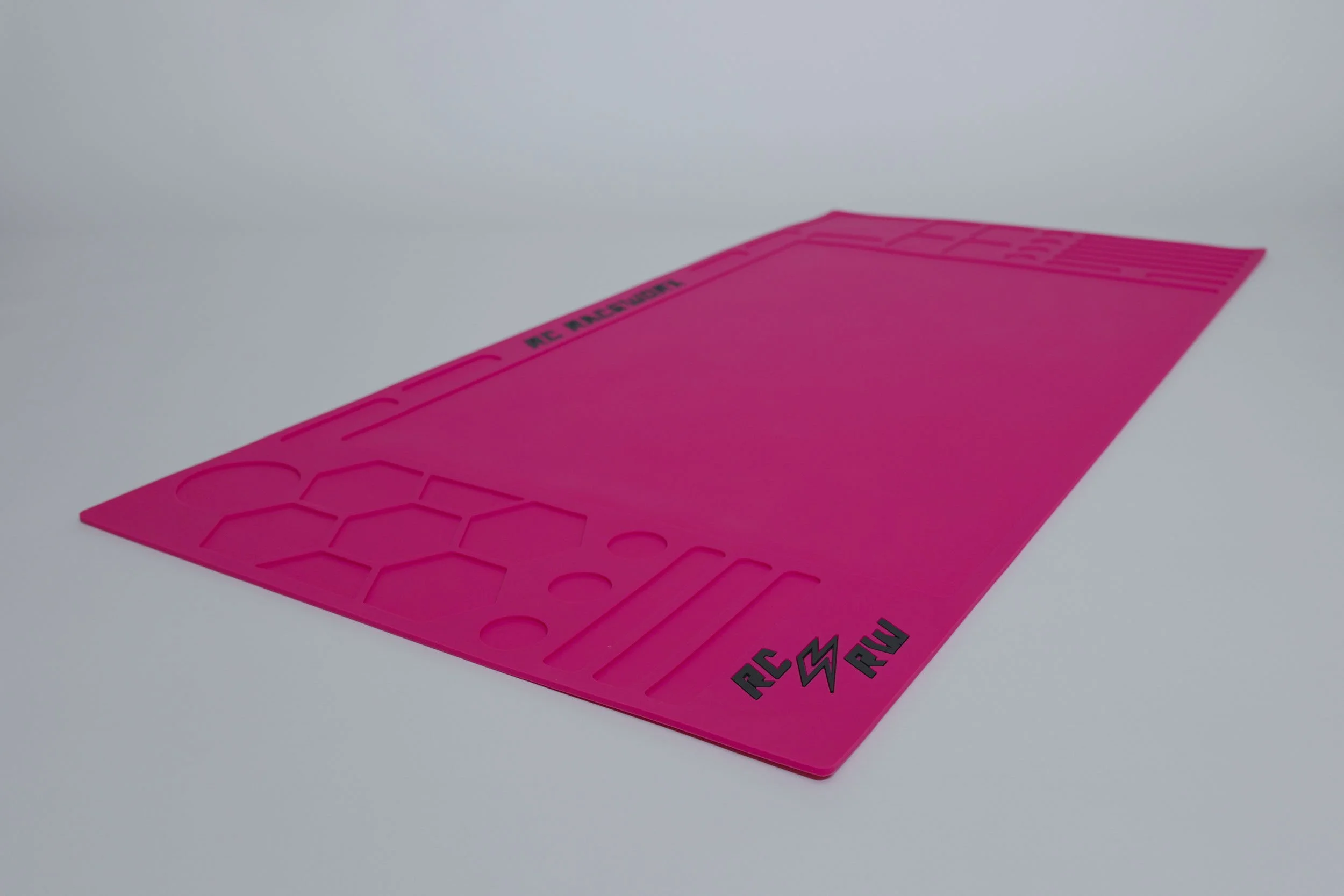 RC Raceworx Flight Deck Pit Mat 23x48 - Gray and Black — RC Raceworx ...