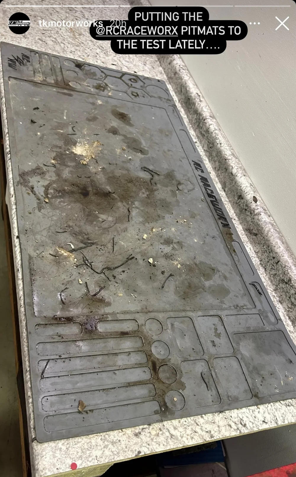 RC Raceworx - Pit Mats . Pit Lights . Titanium