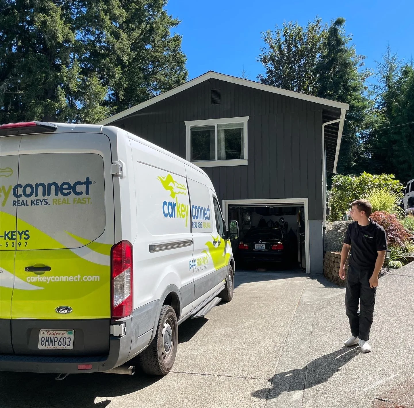 Book Car Key Services Now — Car Key Connect