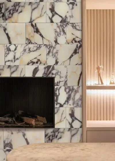 Purple: the perfect colour for your branding? (2025 guide)