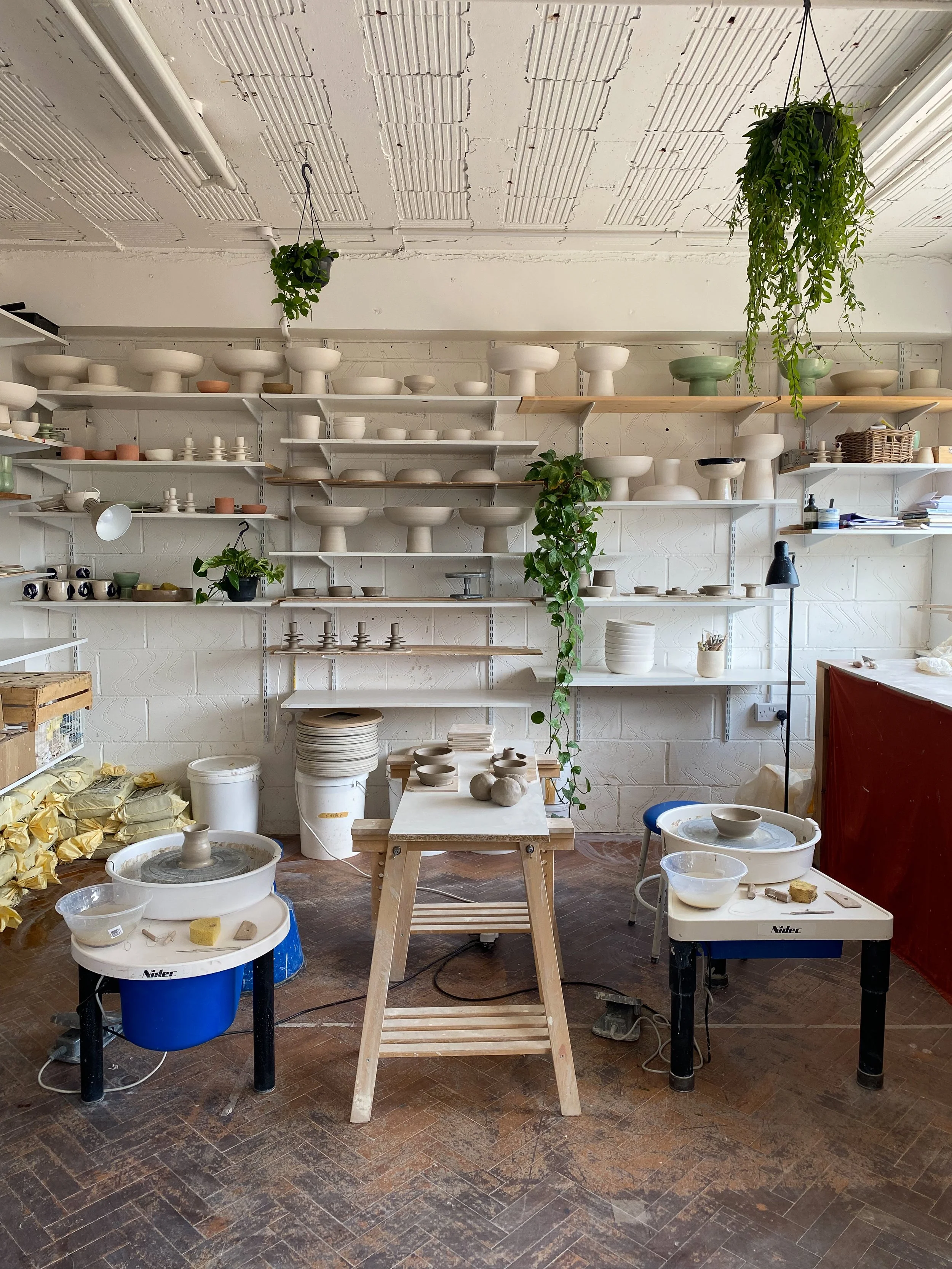 Book A Pottery Taster Class Wheel Throwing Intimate Class Size book-a-pottery-taster-class-wheel-throwing-intimate-class-size
