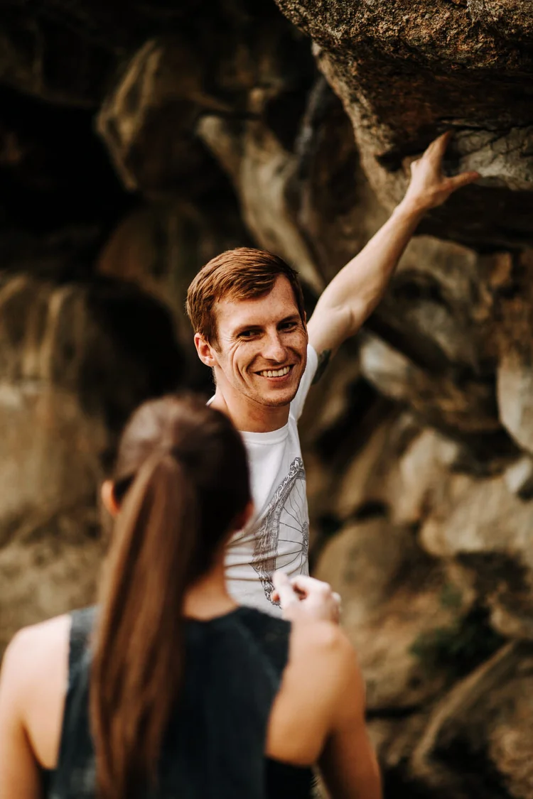 Evergreen Rock Climbing Couple Session with Lacy and Jordan — Kimberly ...