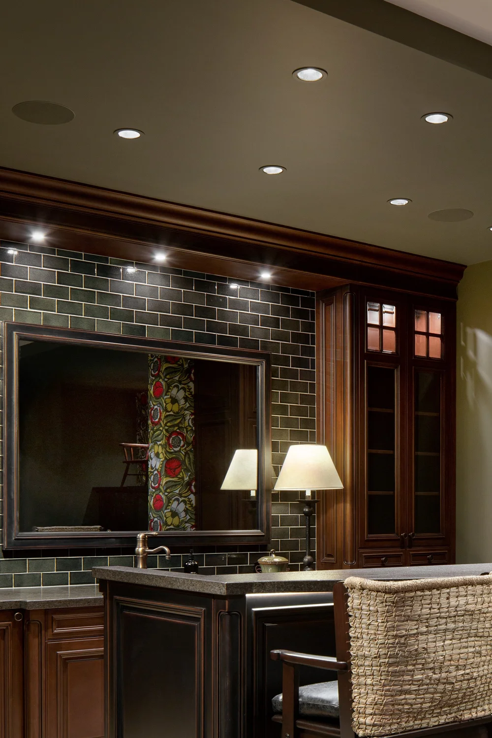 U Technology | Engineered Lighting Solutions