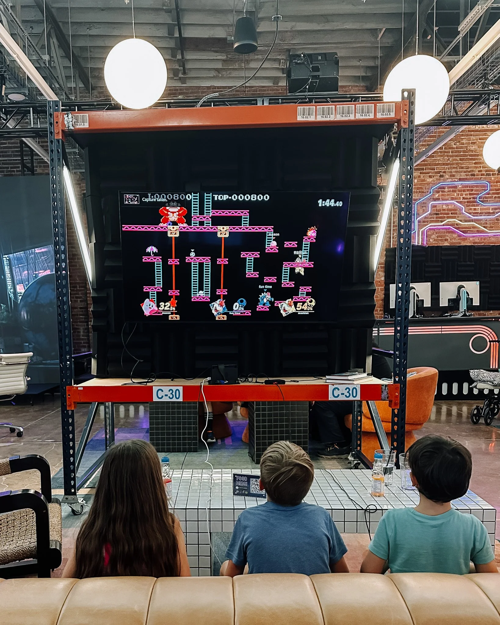 General 2 — Waypoint Lounge