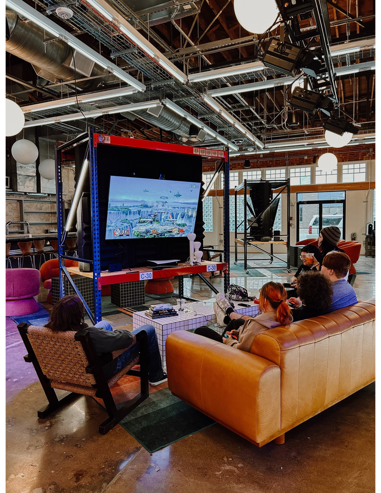 Waypoint Lounge