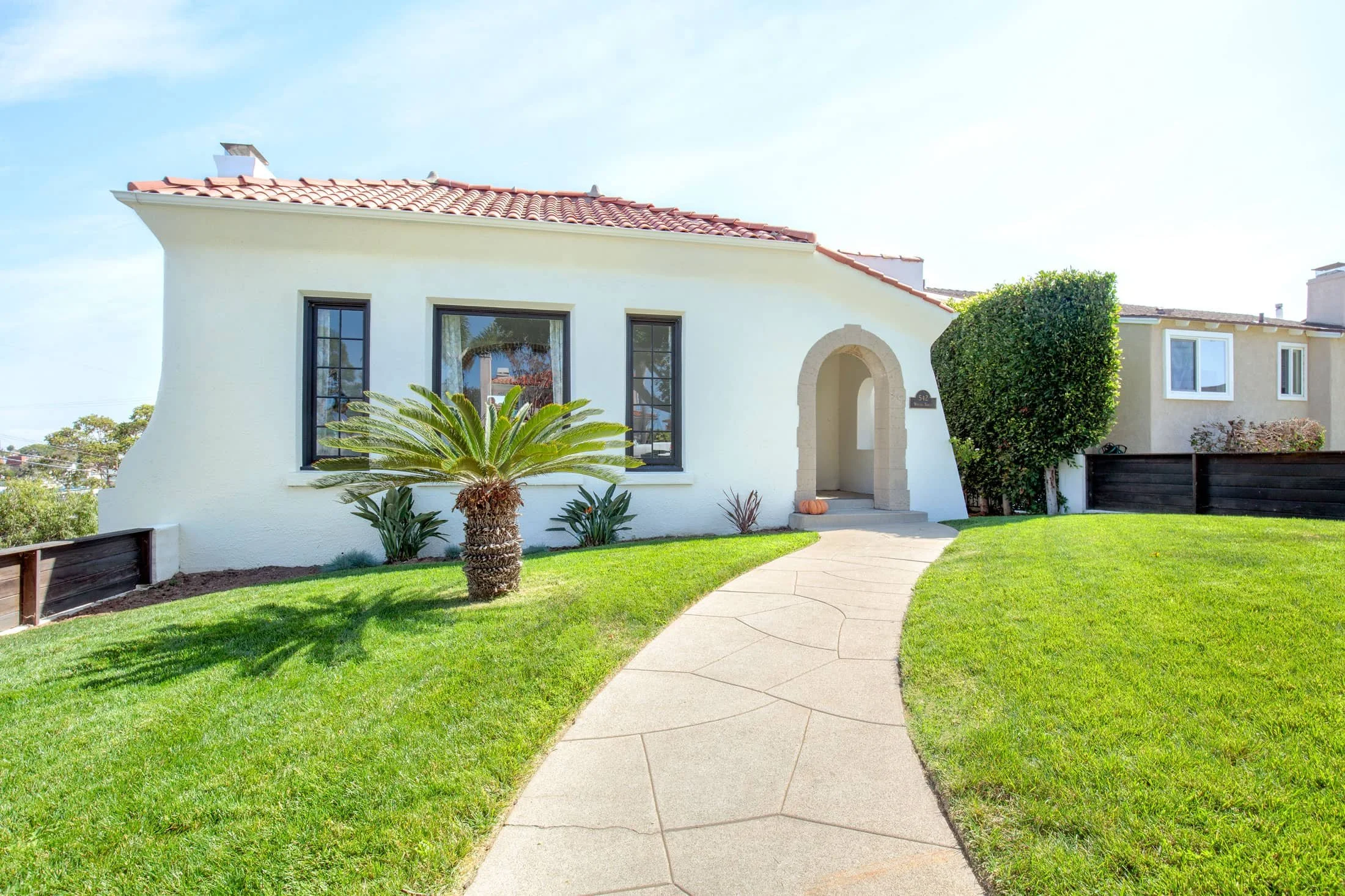 Thoughtfully Elegant Home Design | Custom Design