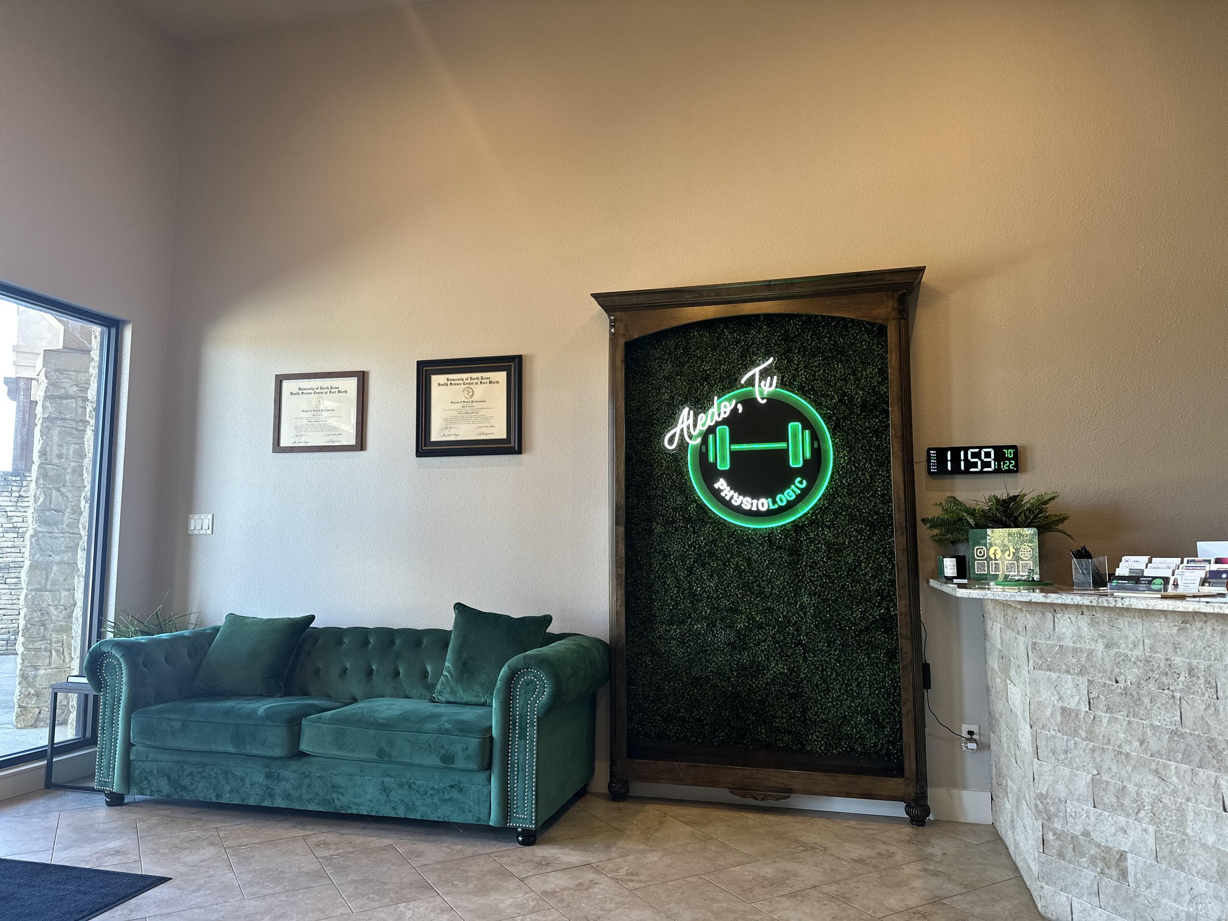 Physical therapist near me — PhysioLogic TX