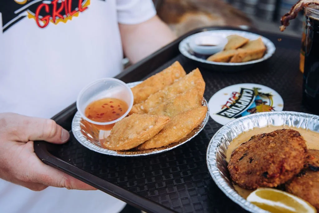 Contact Us — Giggle's Campfire Grill