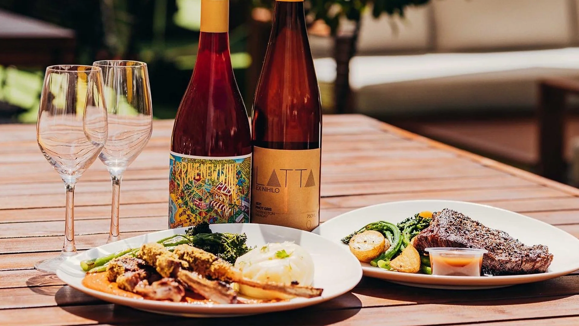 Summa House - Welcome