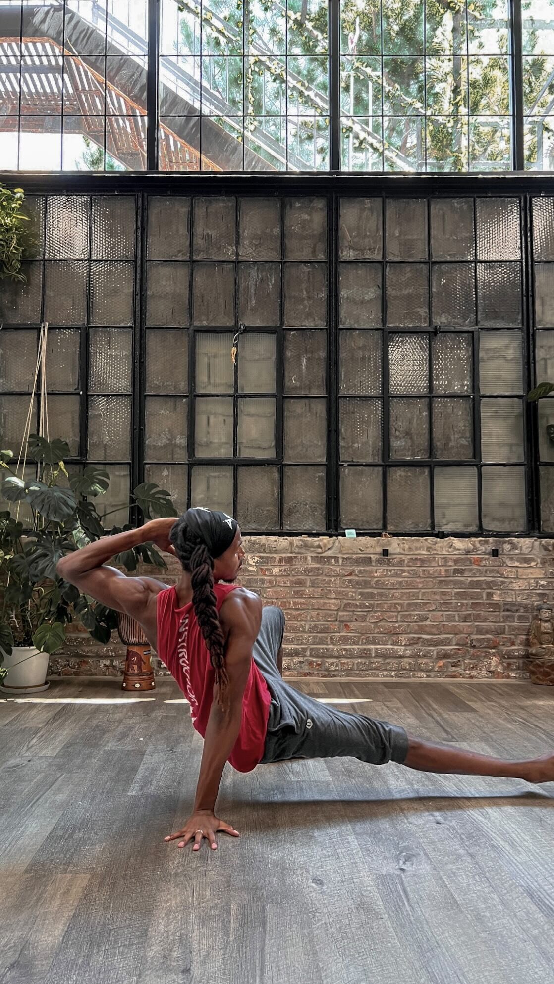 Yoga Space NYC - Authentic Studio in Greenpoint and Williamsburg