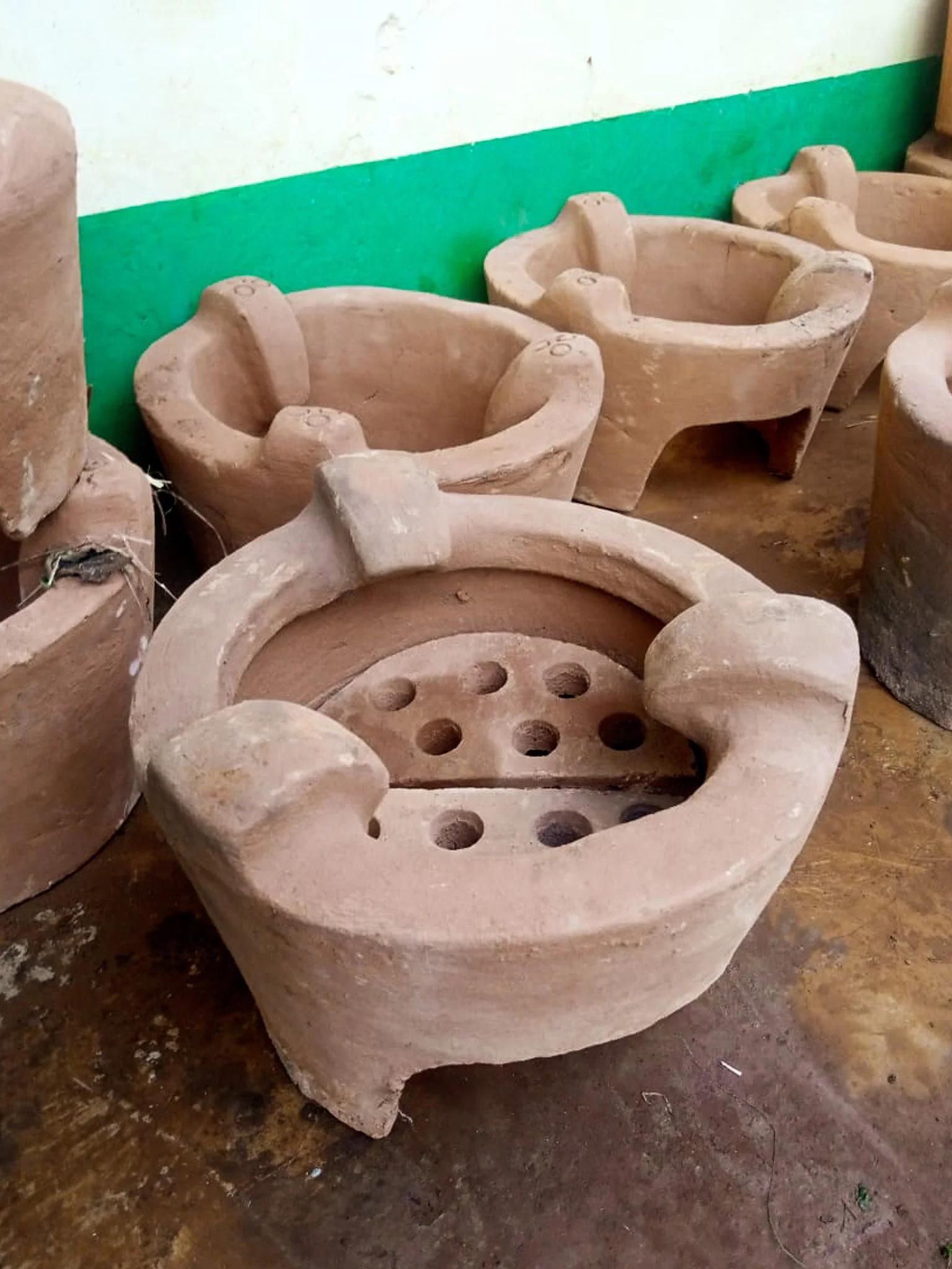 Protecting Kenya’s forests with eco-friendly cooking stoves ...