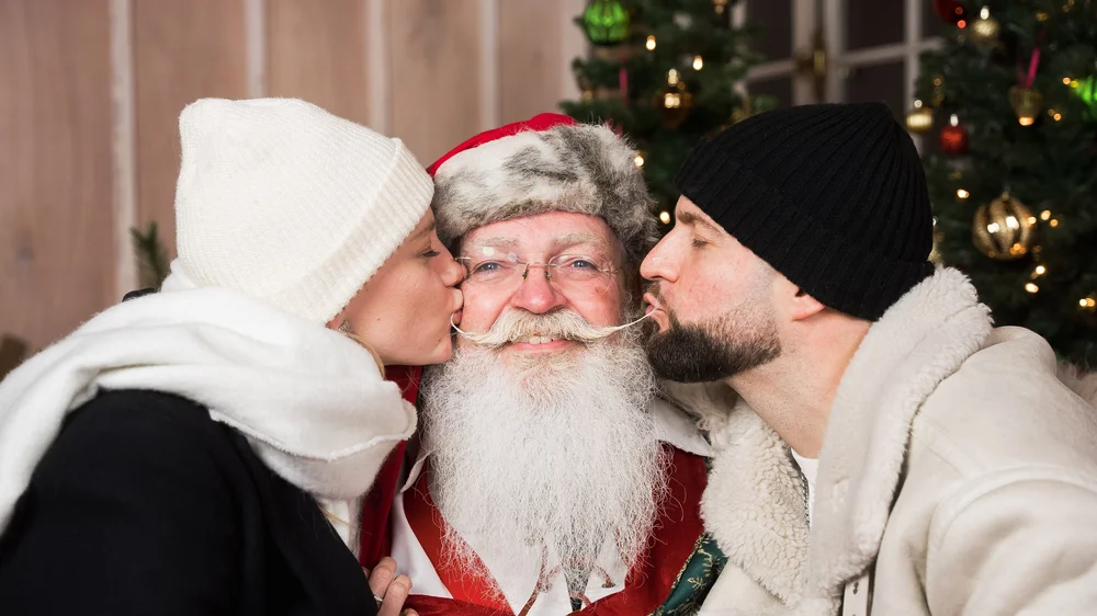 Mistletoe Mountain - Christmas Market at Mount Alverno Luxury Resorts ...