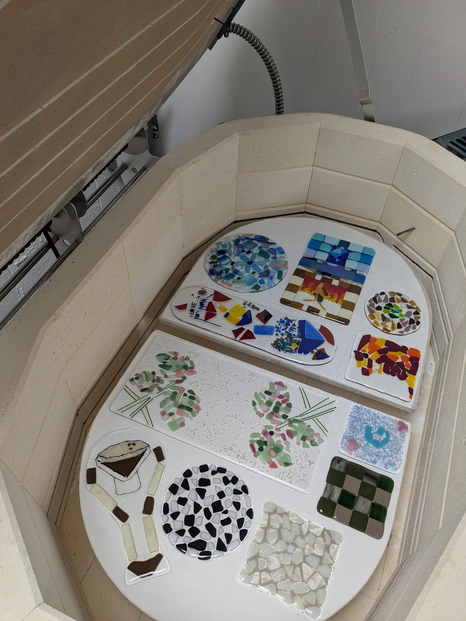 Glassworks Studio - Make One-of-a-Kind Fused-Glass Art