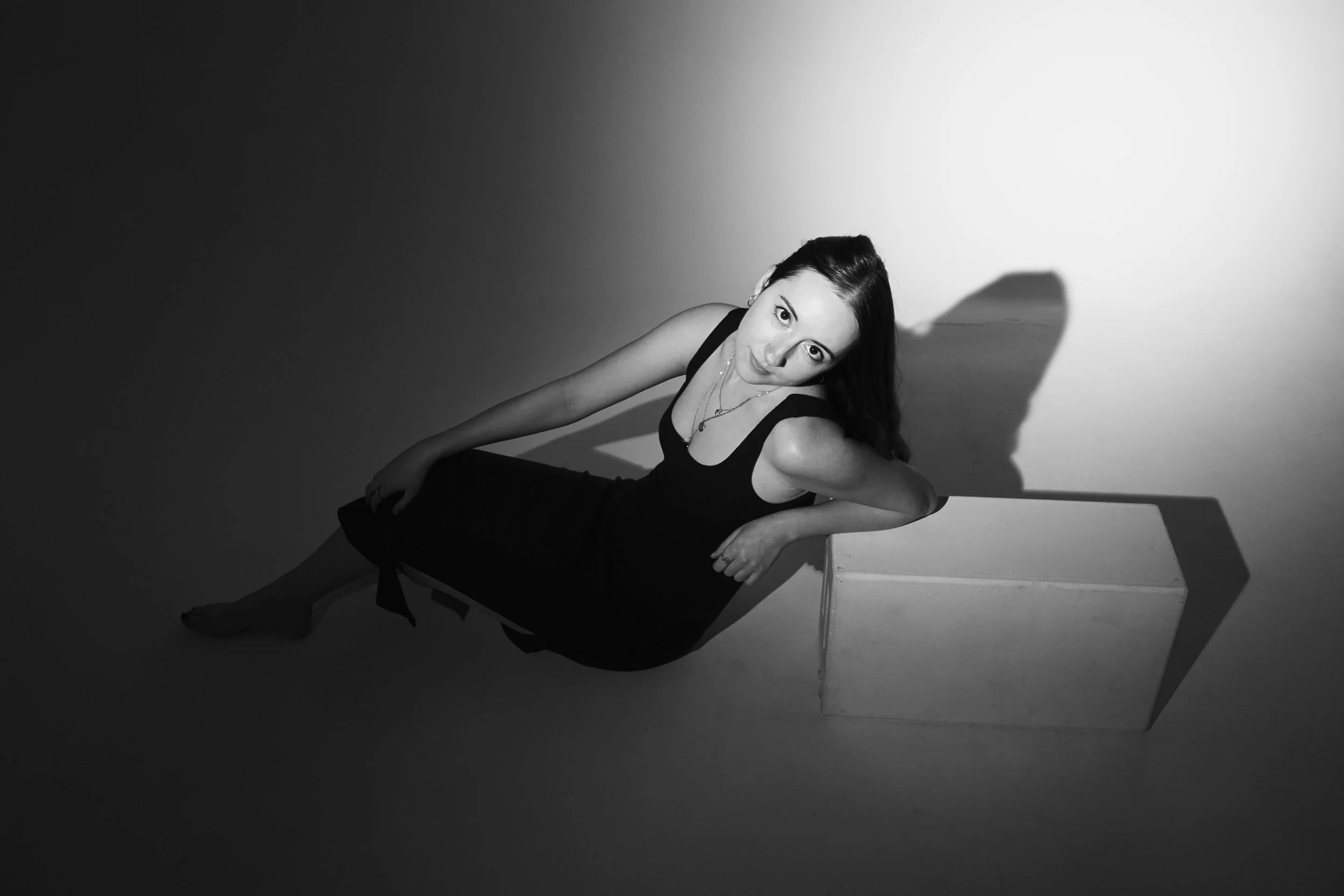 Don't Look at Me — Maddy Hicks