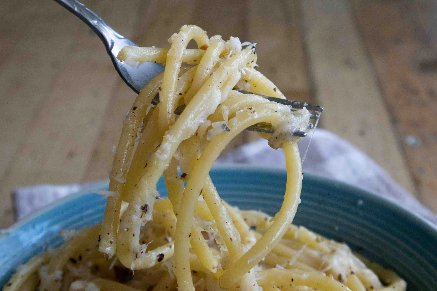 Easy Cacio e Pepe with Crispy Fried Garlic — Its Better with Butter