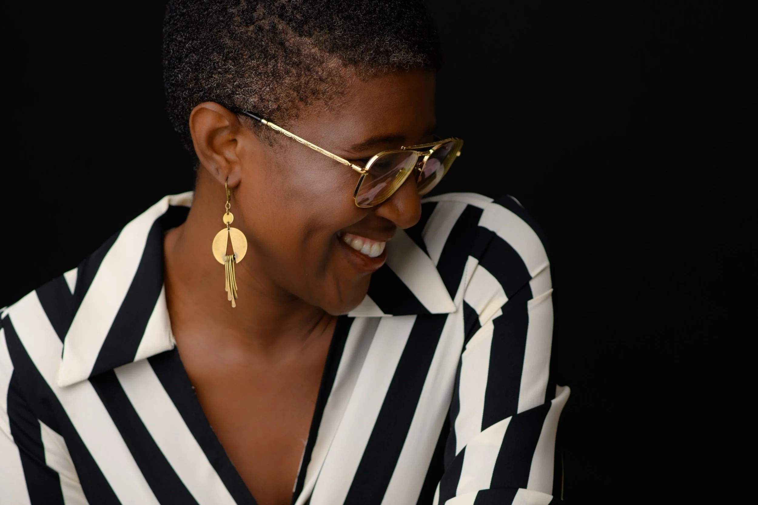 The Art of Storytelling in Personal Branding Photography — Shala W ...