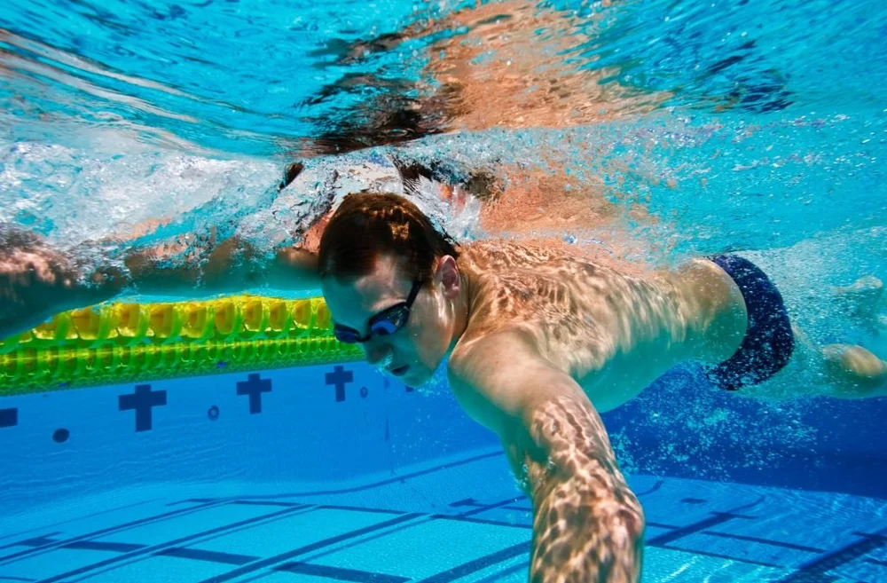 The Ultimate Fix For Sinking Legs During A Swim — Swim it Right - Learn ...