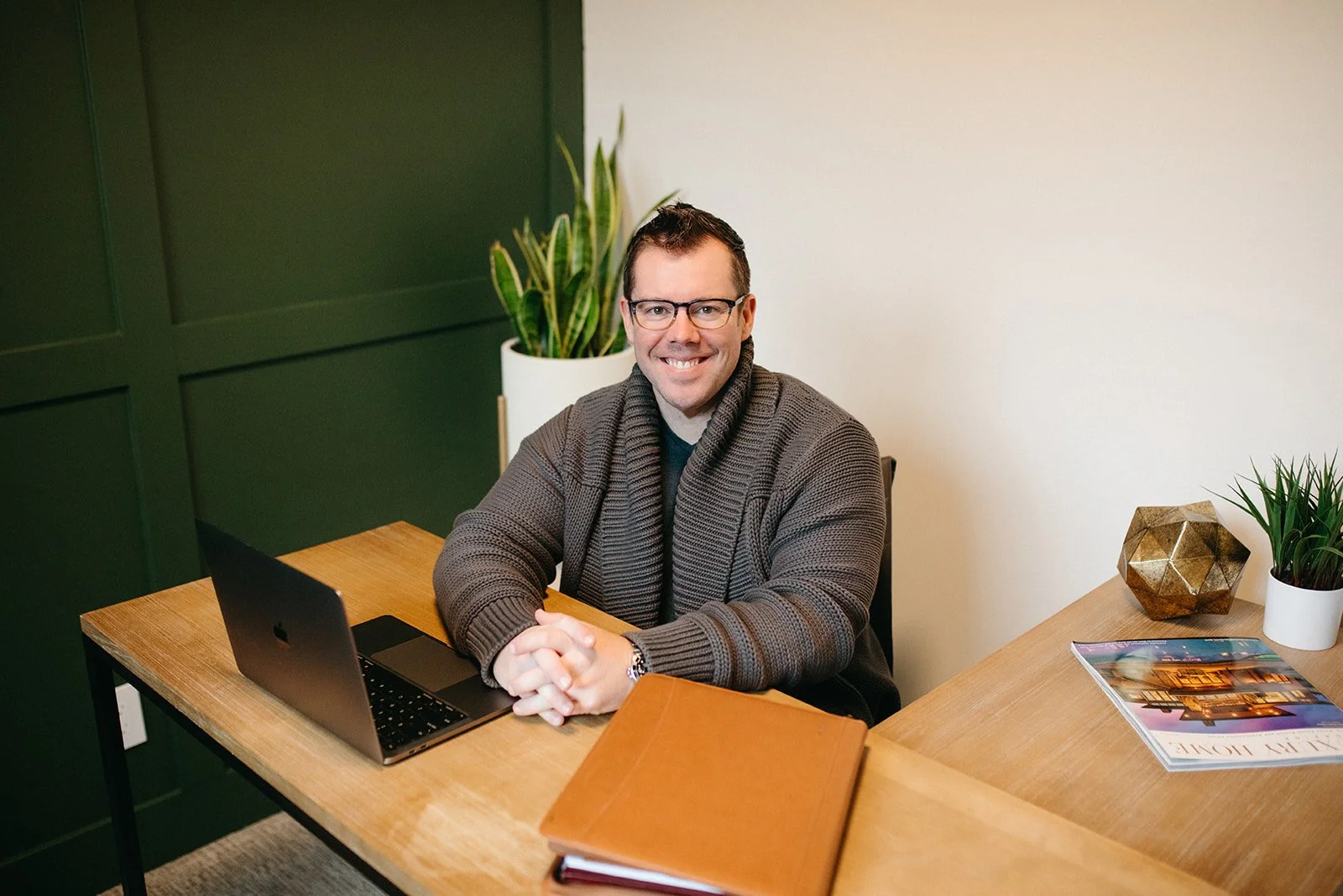 Our Team — Digs Co