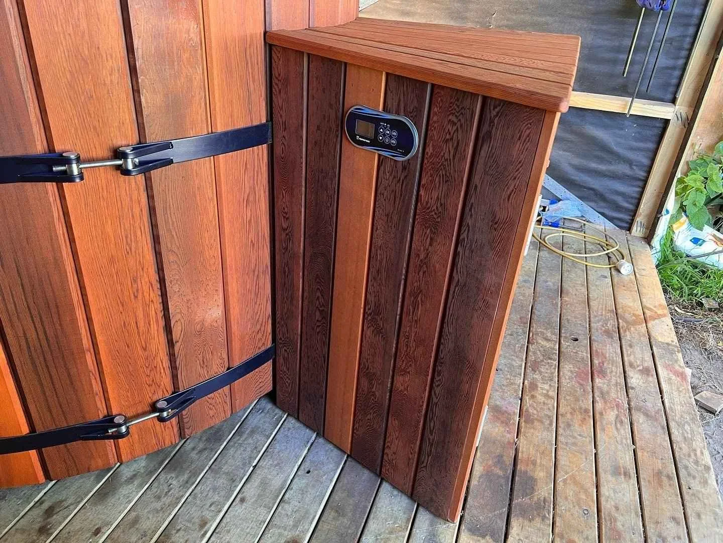 Cedar Spa Gallery — Heartwood Cedar Spas