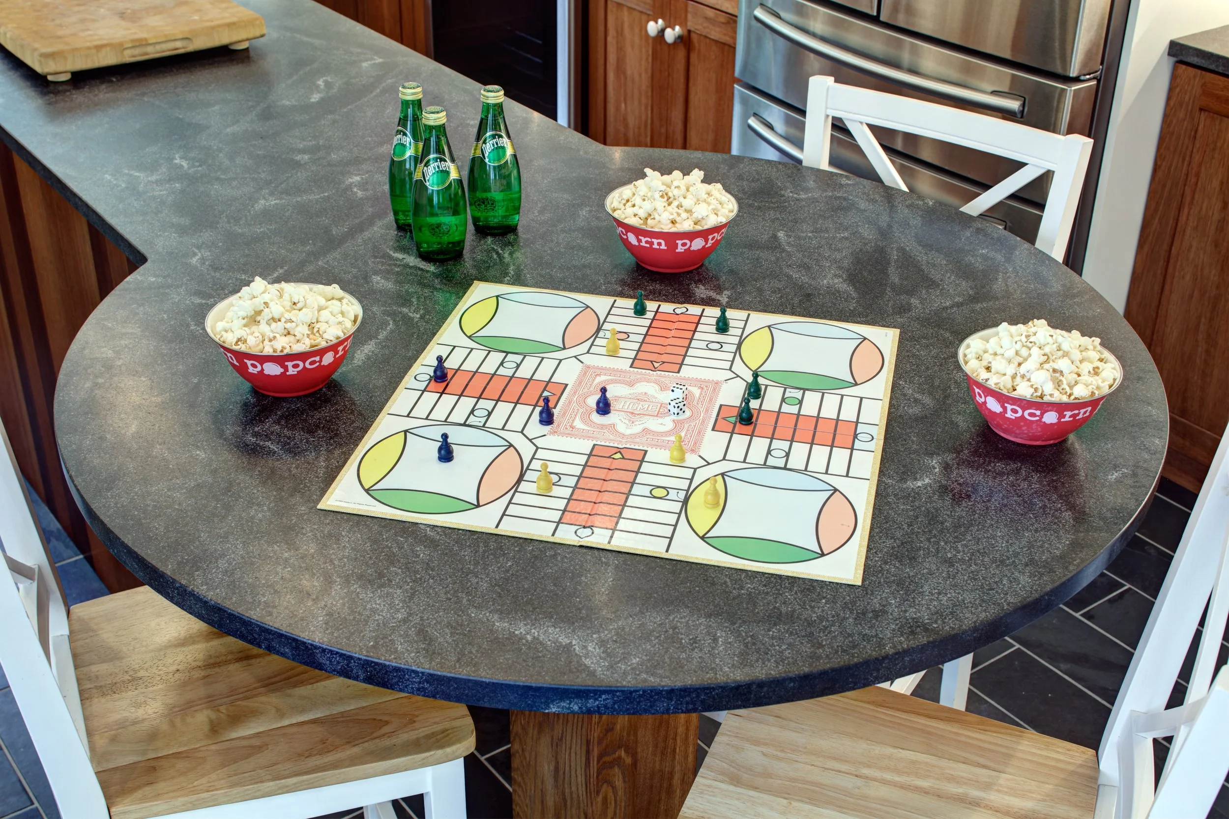 Kitchen & family room, Montclair — Tracey Stephens Interior Design