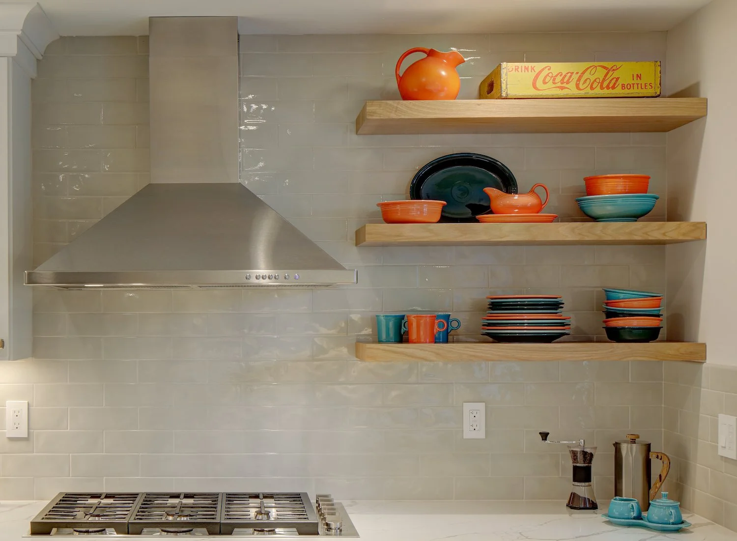 Fiestaware Kitchen, West Orange — Tracey Stephens Interior Design