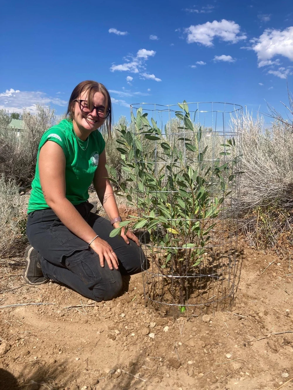 Volunteer — Bluff Lake Nature Center