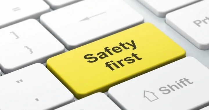 E-Safety — Victoria College Belfast