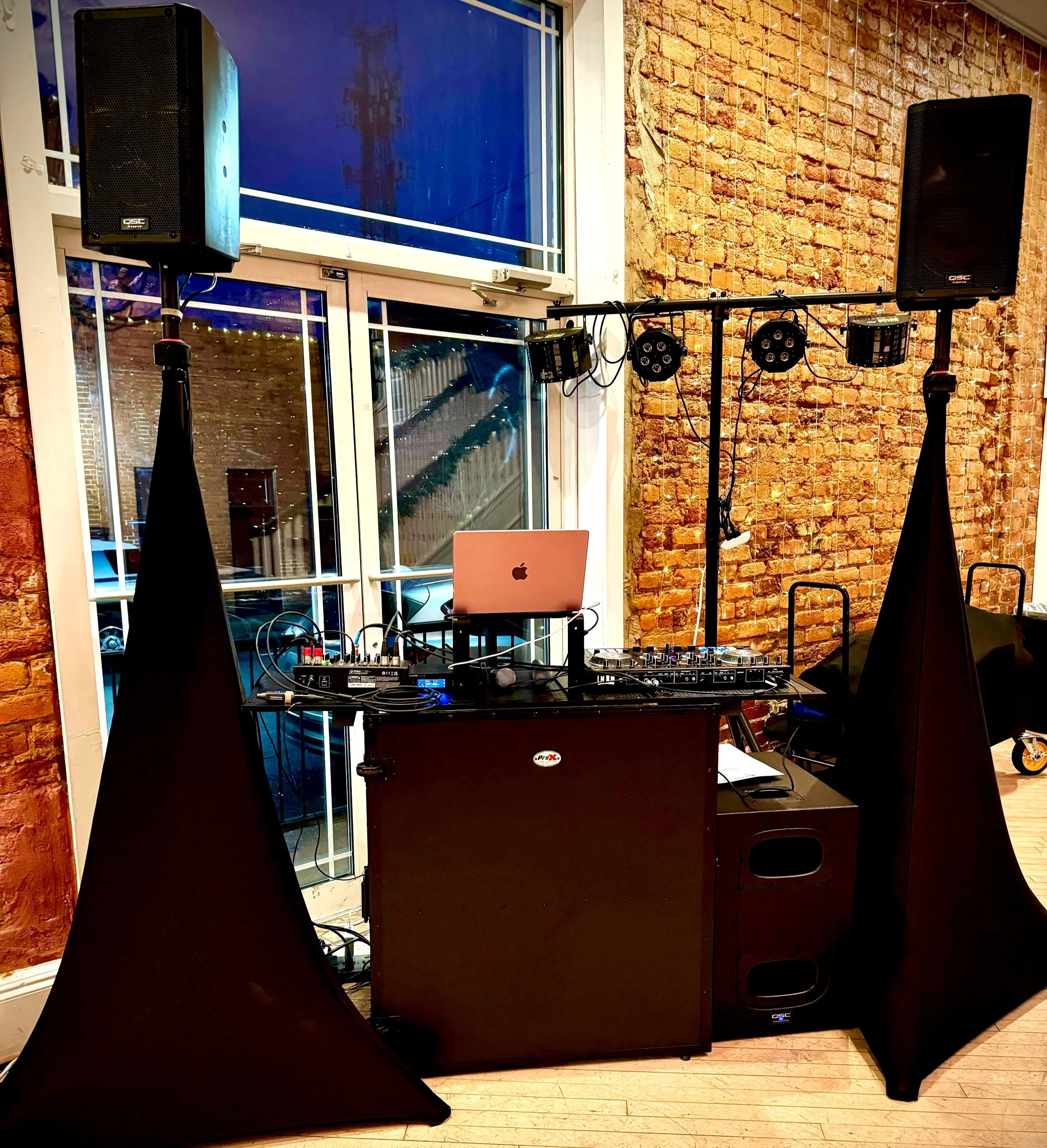 Services — DJ Molly Parti