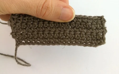 How to Crochet the First Row After the Chain — byGoldenberry