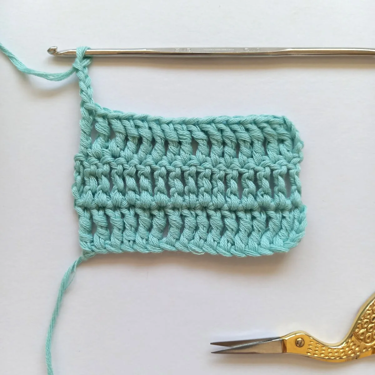 How to do a Treble Crochet Stitch Correctly — byGoldenberry