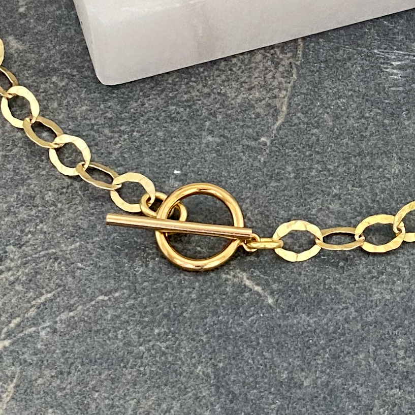 Nyla - Gold Chain Necklace with Simple Gold T-bar — Catherine Amesbury ...