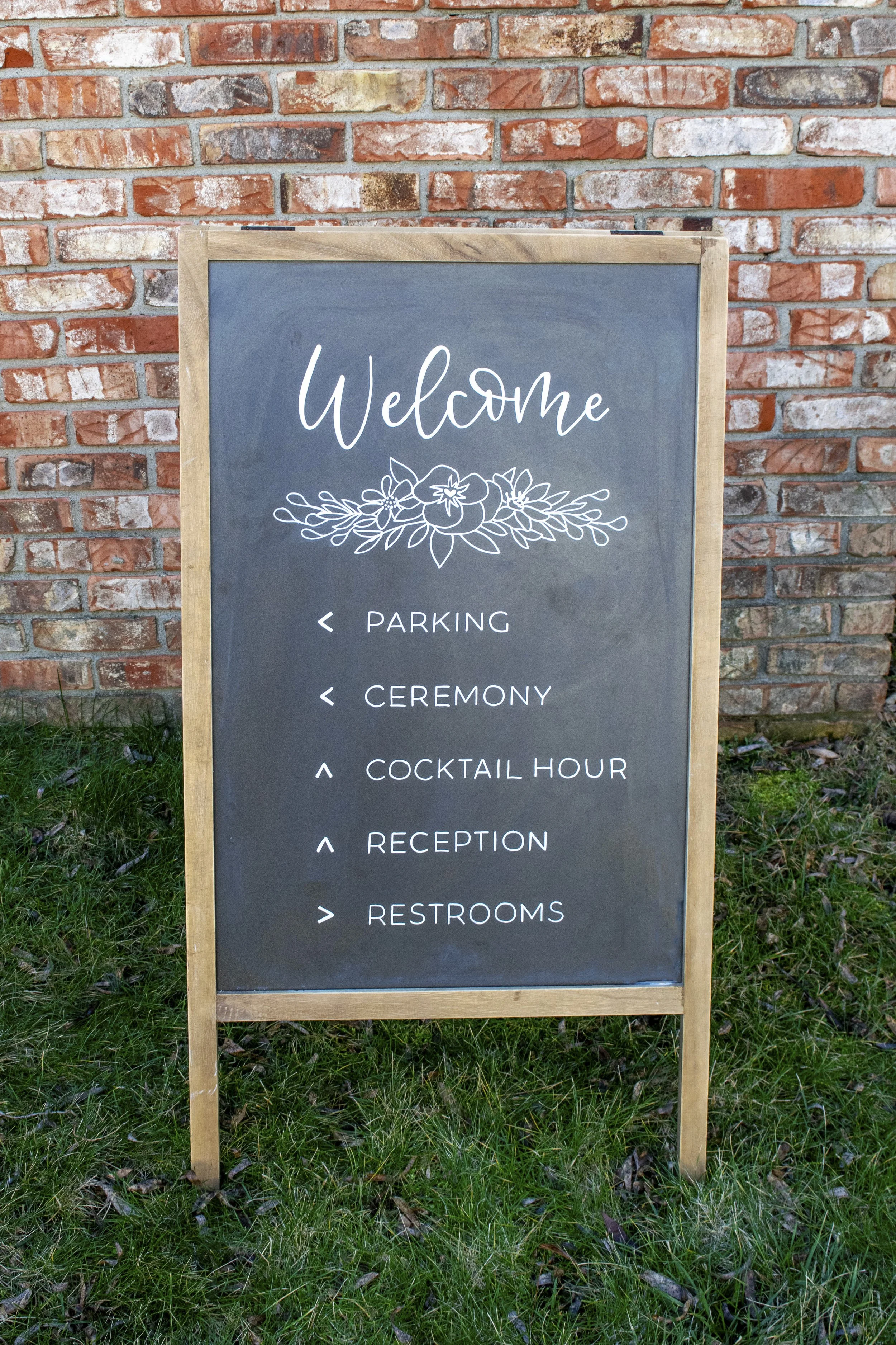 What Signs Do I Really Need for My Wedding? — The Pemberley Creative