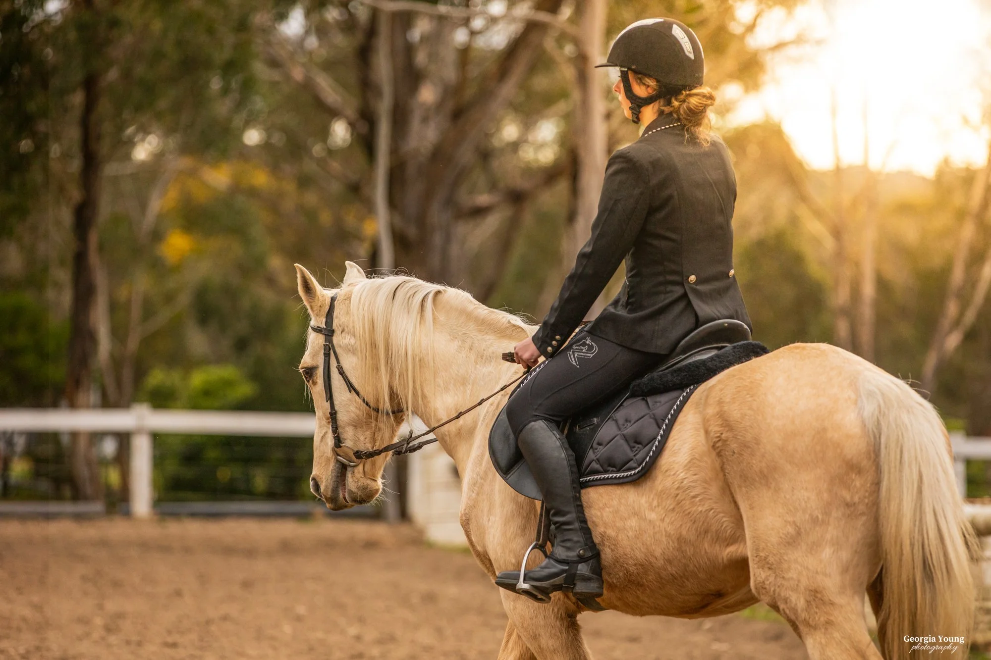 Endeavour Park Equestrian Centre