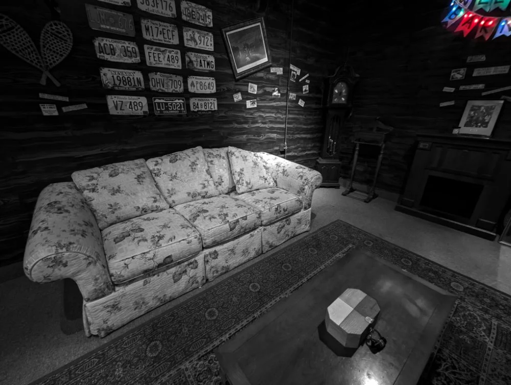 Looking Glass Adventures - Top Rated In-Person and Virtual Escape Rooms