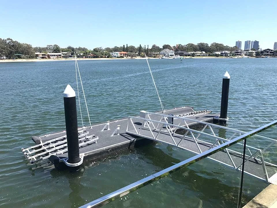 Pontoon Builders — GCMarine