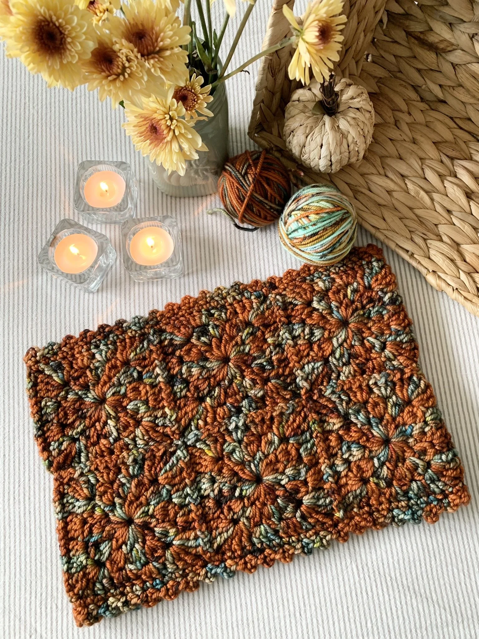 WinterBurst Granny Square Cowl Pattern — NautiKrall Crochet